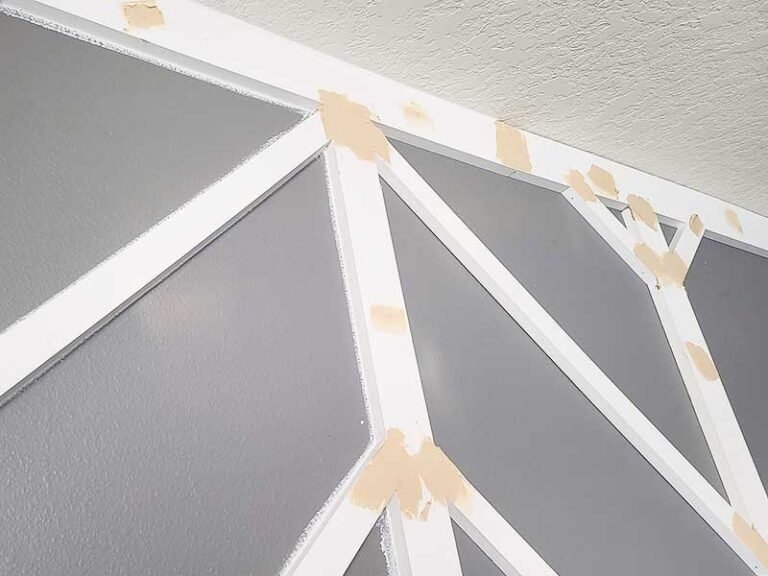 How to Create an Impressive Chevron Wall - Homemade by Huseman